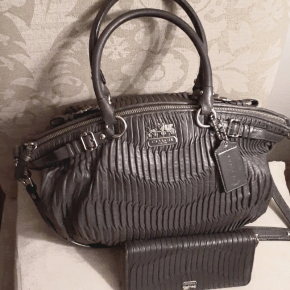 Coach Gray Sophia Madison Limited Edition Pleated Wal… - Gem